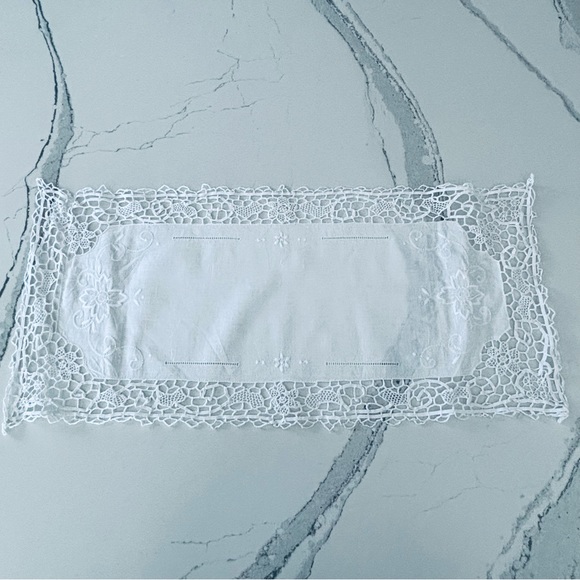 Dining | Vintage Hand Embroidered White Linen Rectangular Doily | Poshmark